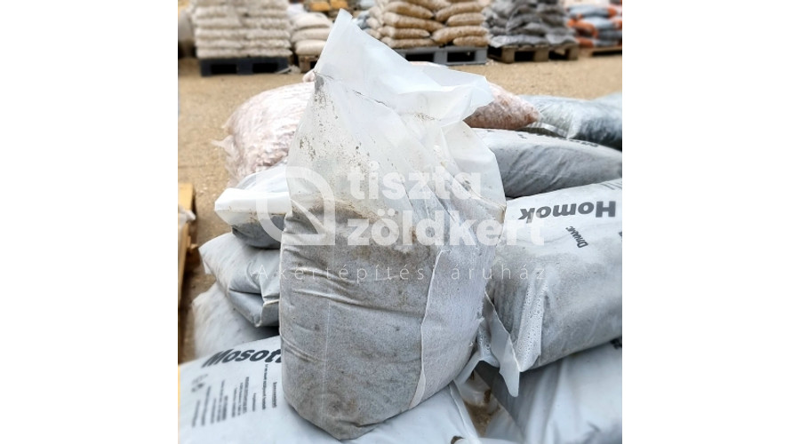 Besöprő homok 0-1 mm ZSÁKOS | Sókereskedés, Park és kertépítő anyagok ...