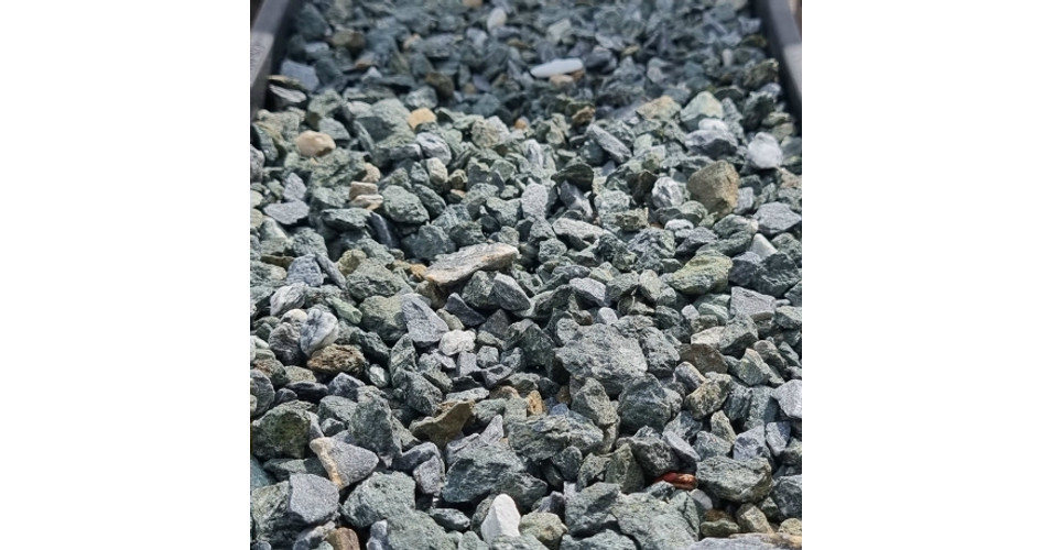 Zöld murva 8 - 16 mm 20 kg ZSÁKOS